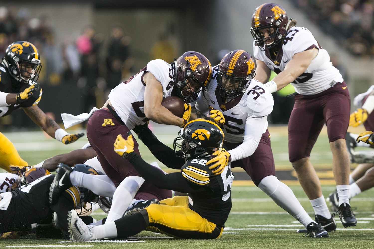 One-on-one with Iowa defensive end Amani Jones - The Daily Iowan