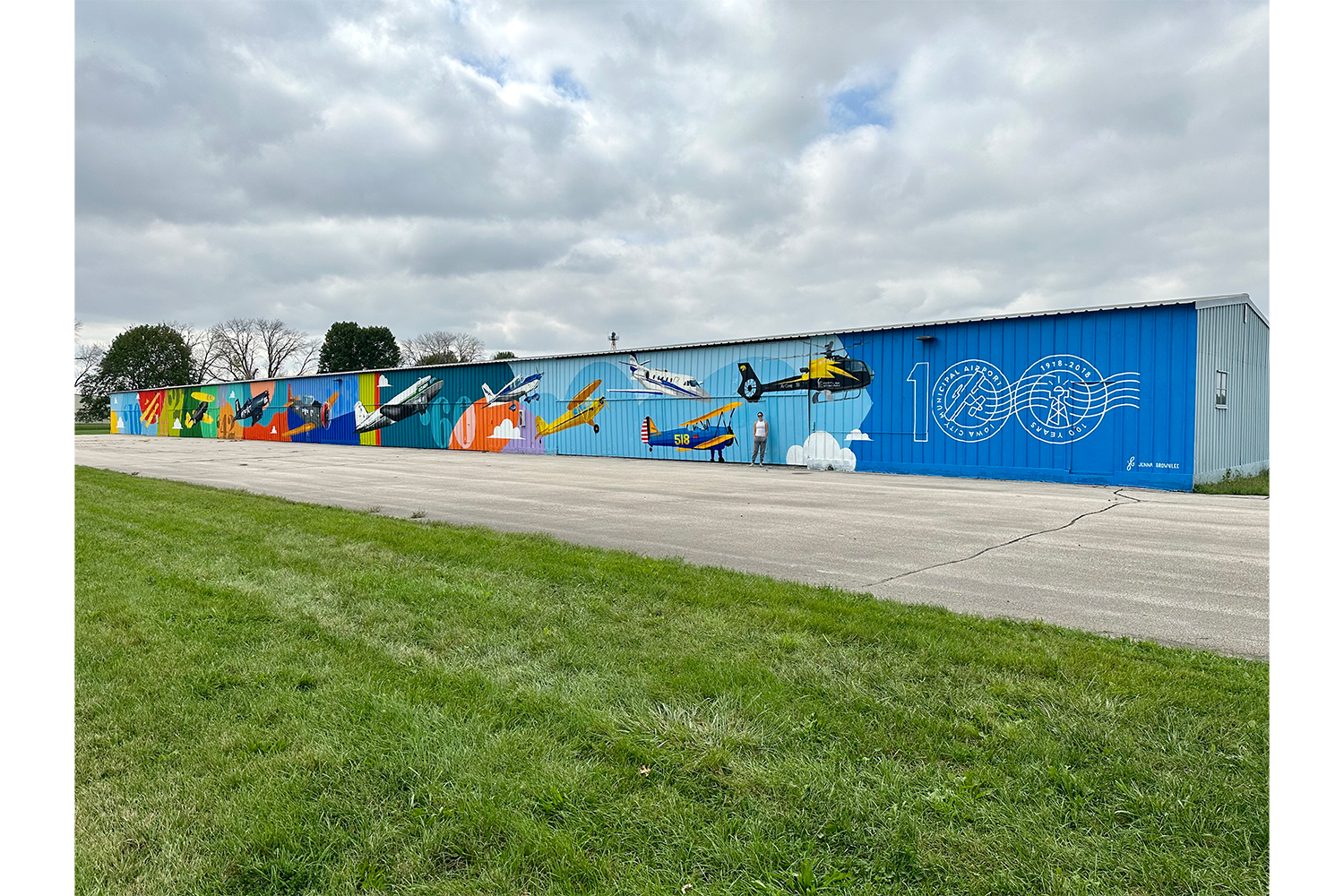 UI alum, artist behind 300-foot Iowa City Municipal Airport mural - The ...