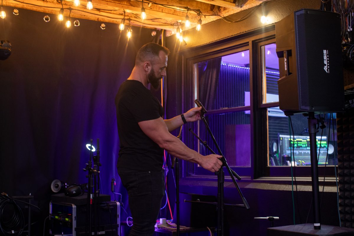 IC venues and musicians support each other through local music - The ...