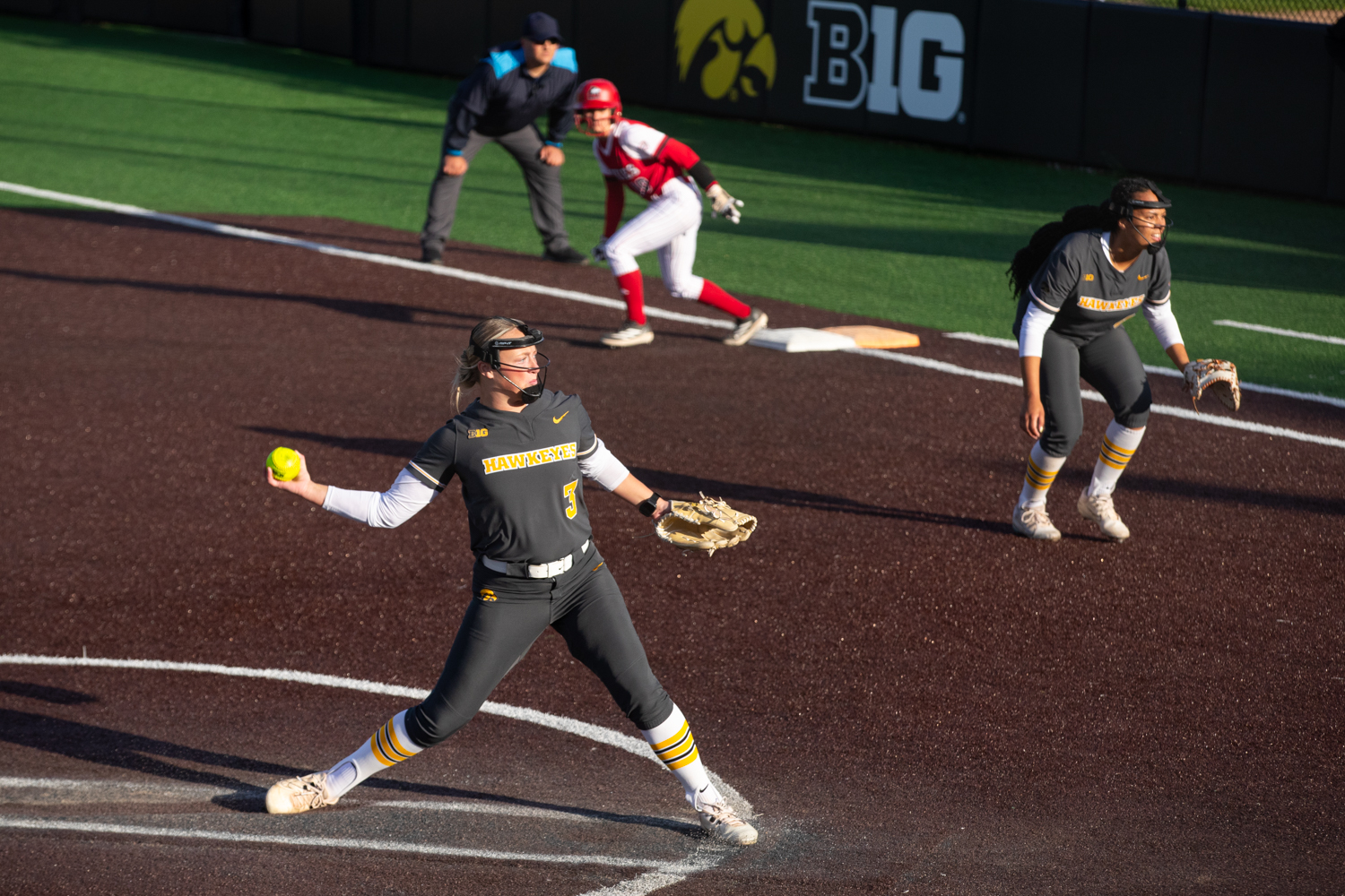 Photos: Iowa softball defeats Northern Illinois - The Daily Iowan
